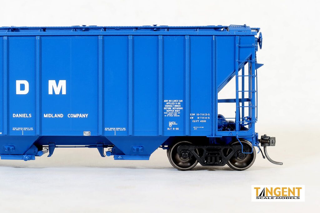 CRDX "ADM Blue Lease 9-1966" GATC 4500 Covered Hopper - Tangent Scale ...