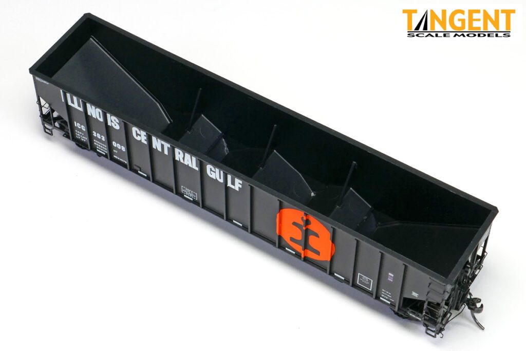 SOLD OUT: Illinois Central Gulf (ICG) "Delivery Black 1972" IC Centralia Shops 3834CuFt Quad ...